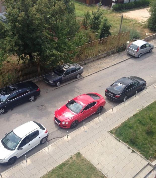 Колата на валери божинов - За Жената