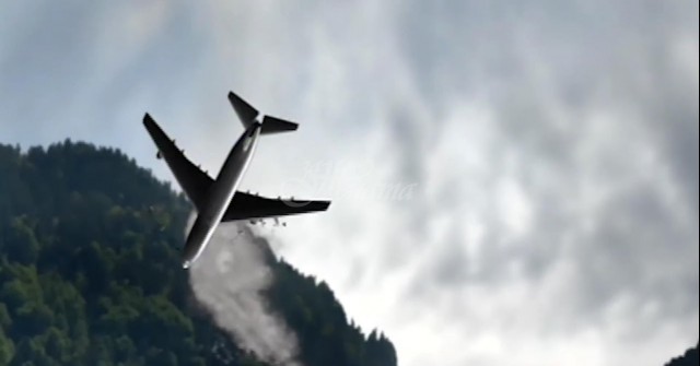 Мистерията с полет JL123 на Japan Airlines, който се разби с 520 души ...