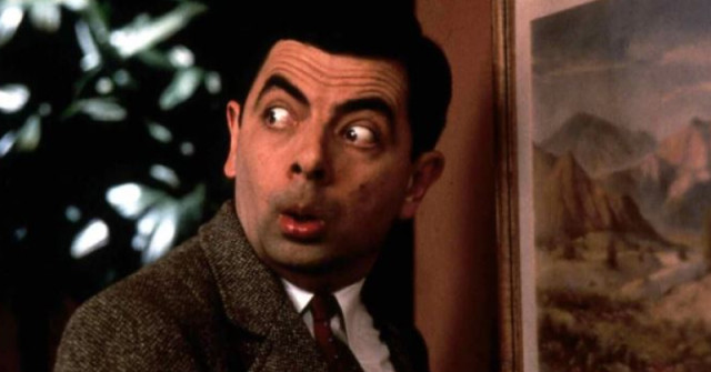 Красивата дъщеря на Мистър Бийн не иска и да чуе за него Тя отписа актьора отказа се от