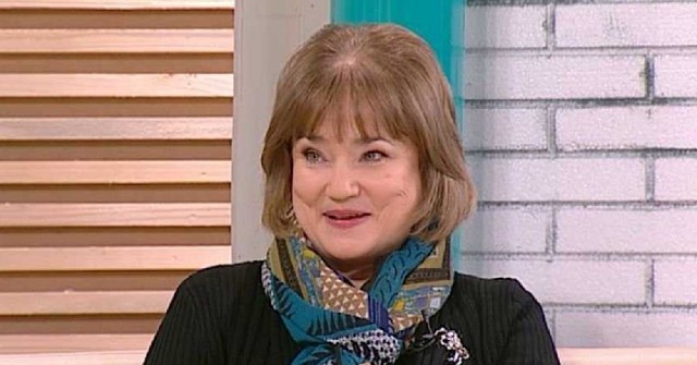 Дъщерята на Кака Лили събра погледите на всички с тези удивителни ...